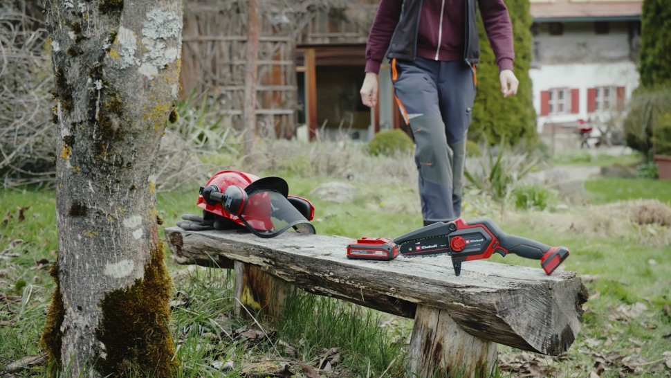 Акция! Цепная мини-пила аккумуляторная Einhell X-Change GE-PS 18/15 Li BL Kit 2.5 Ah (4600040K ...